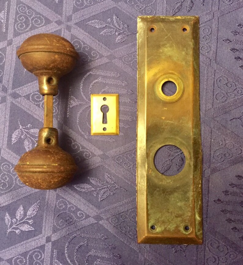 Antique Brass Door Handles, Brass Keyhole Cover and a Brass Backplate ...