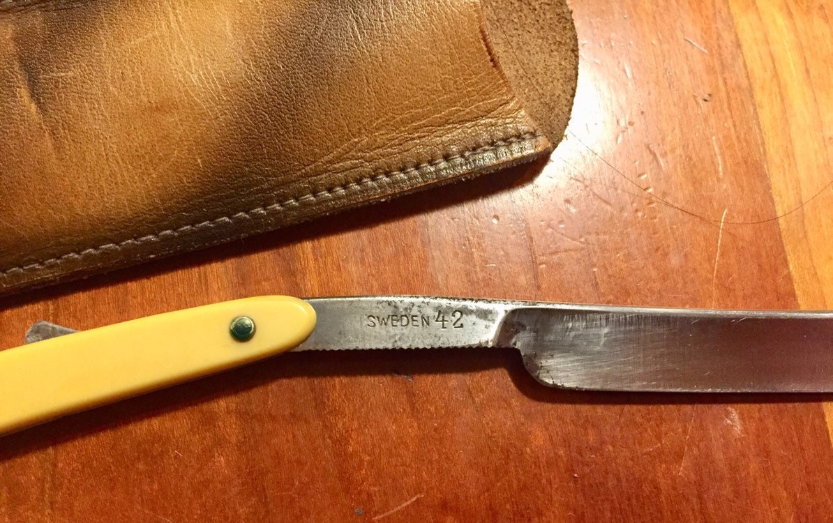 A Pair of 1950s Vintage Straight Razors From Sweden OL97 - Etsy
