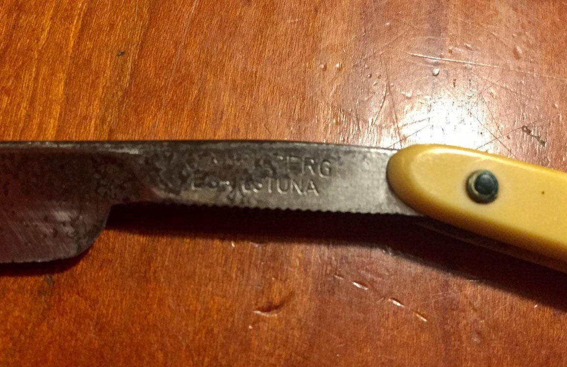 A Pair of 1950s Vintage Straight Razors From Sweden OL97 - Etsy