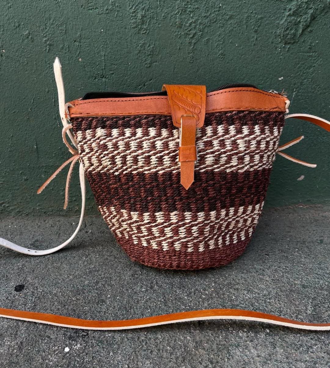 Handmade Sisal Kiondo Tote Bag: Kenyan Leather Handle Handbag - Etsy