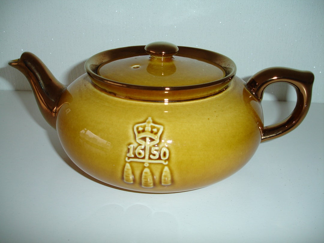Boston Tea Party Teapot 1650 Davison Newman Ceramic Collectible - Etsy