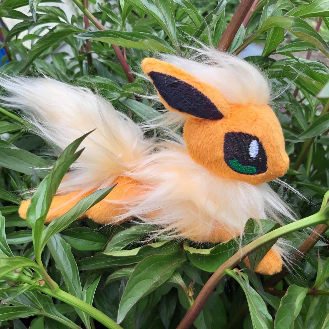 Flareon Pokemon Plush Toy. - Etsy