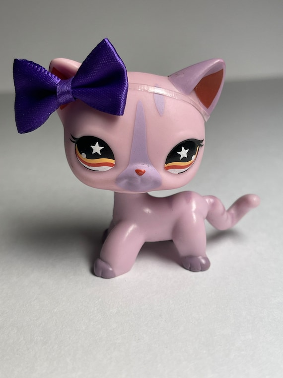 Littlest Pet Shop Purple Cat