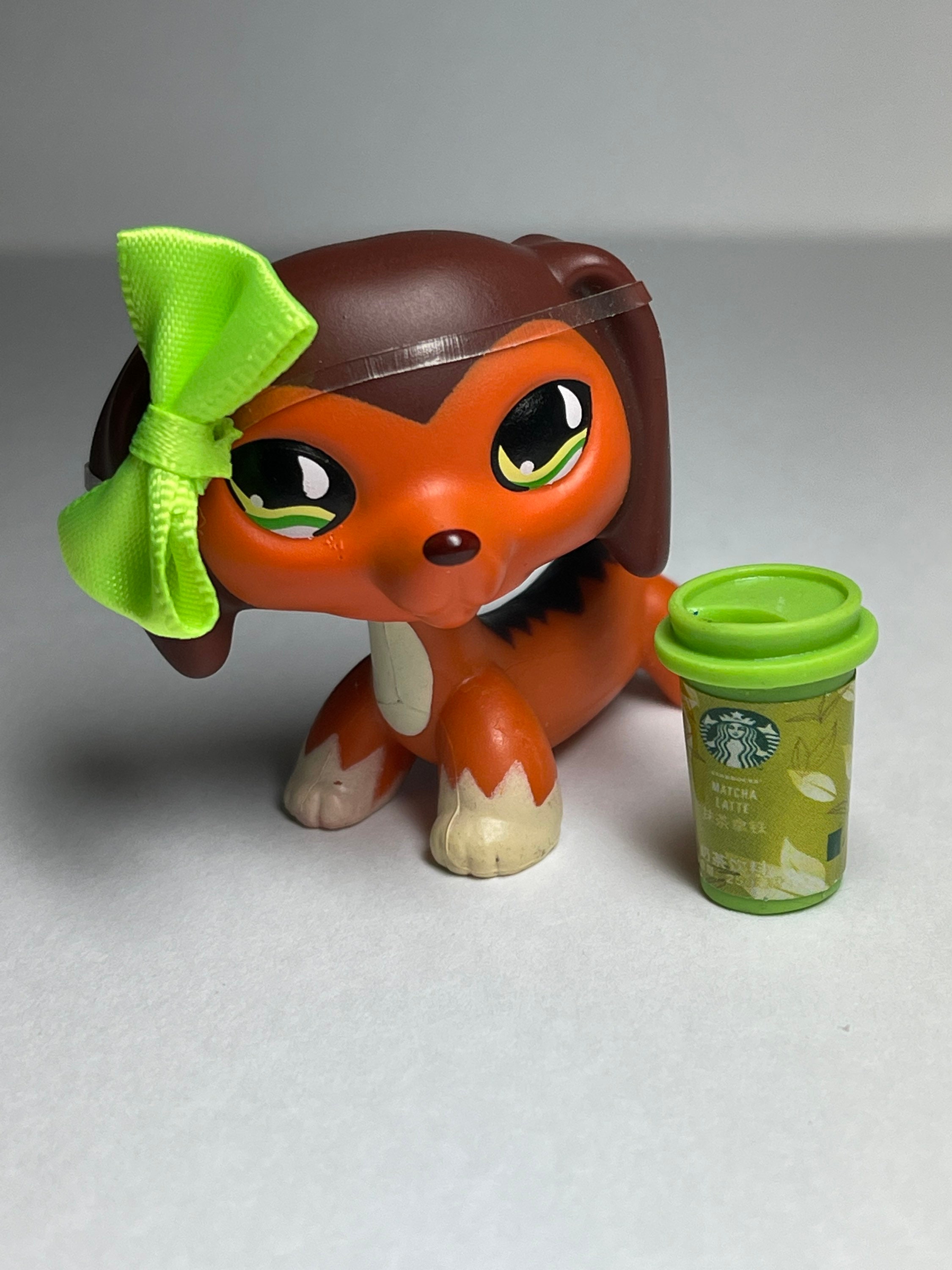 Littlest Pet Shop Dachshund 675