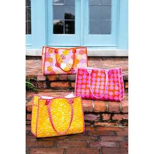 All the Things Tote Bag Pattern by Kaitlyn Howell of Knot and Thread ...