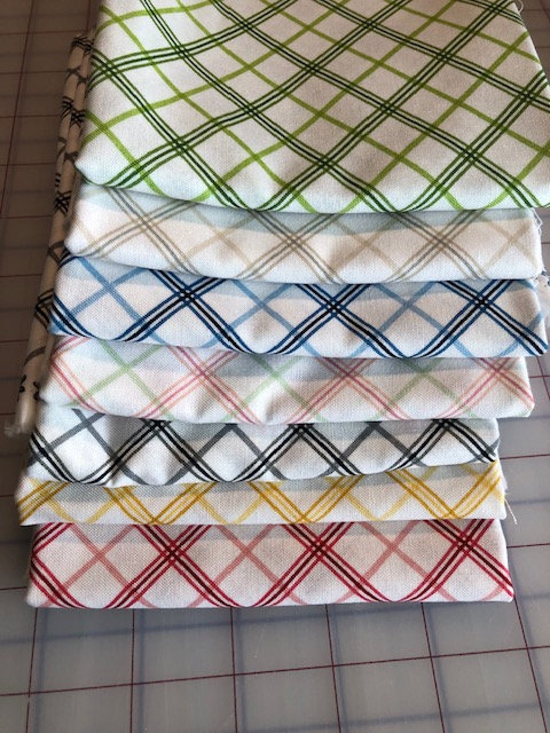 Plaid Refreshed Basics Fabric by Maywood Studio for Kimberbell Designs ...