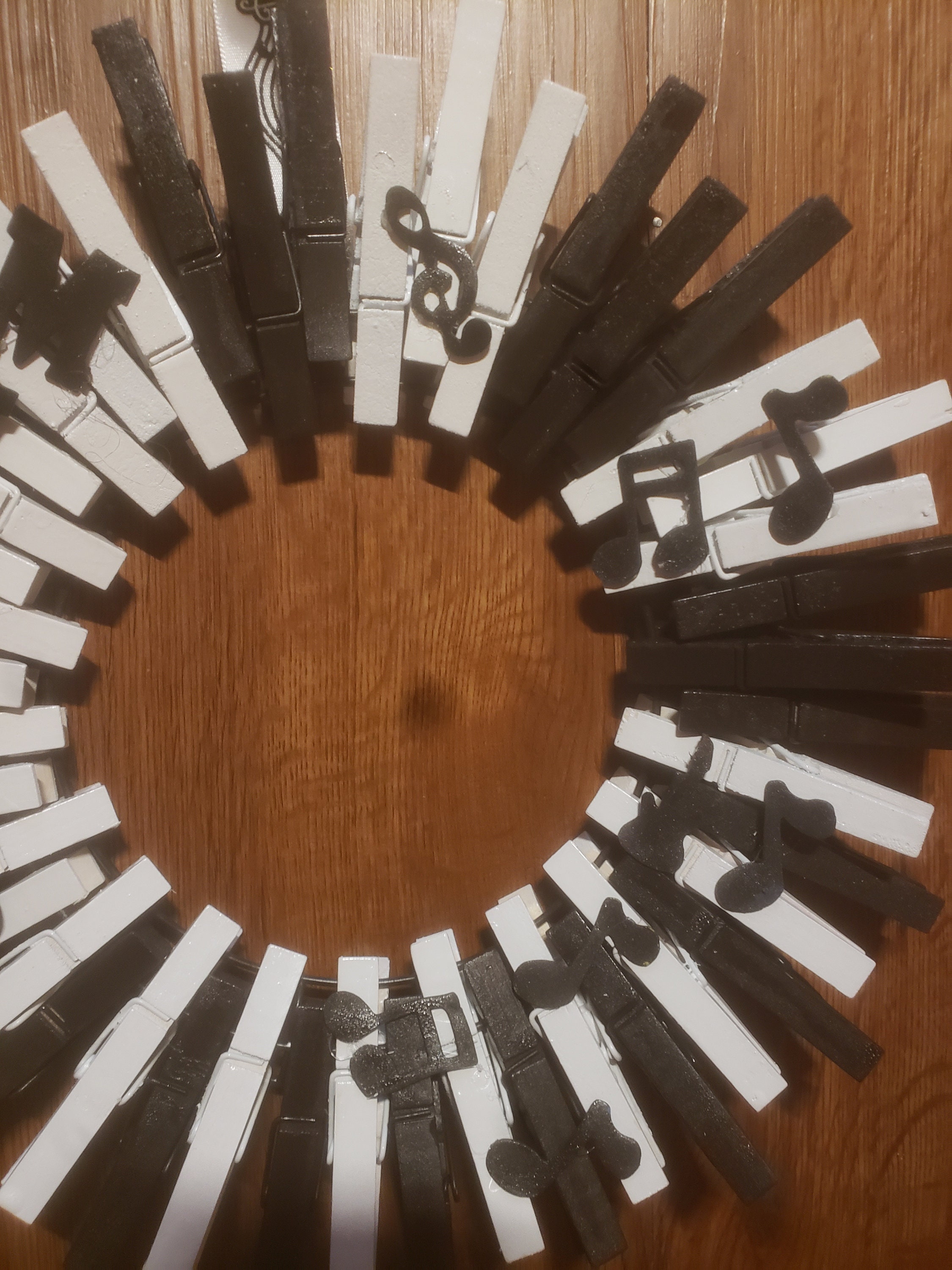 Black/white Music Wreath - Etsy