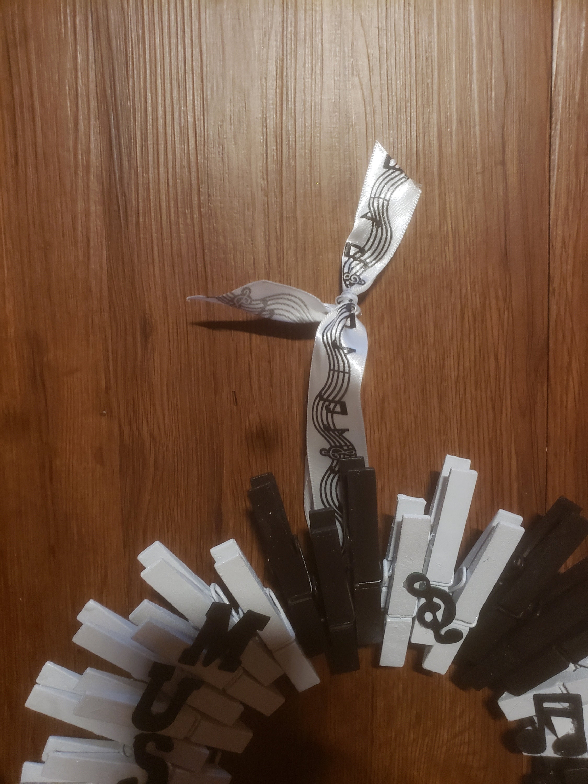 Black/white Music Wreath - Etsy