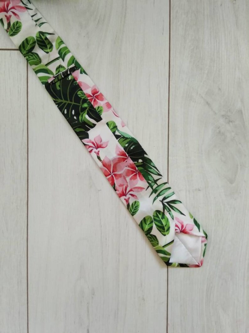 Tropical Necktie. Tropical Bow Tie. Hawaiian Necktie. Tropical - Etsy