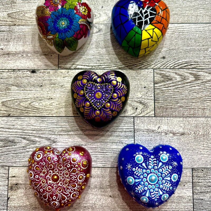 Heart Painted Rocks - Etsy