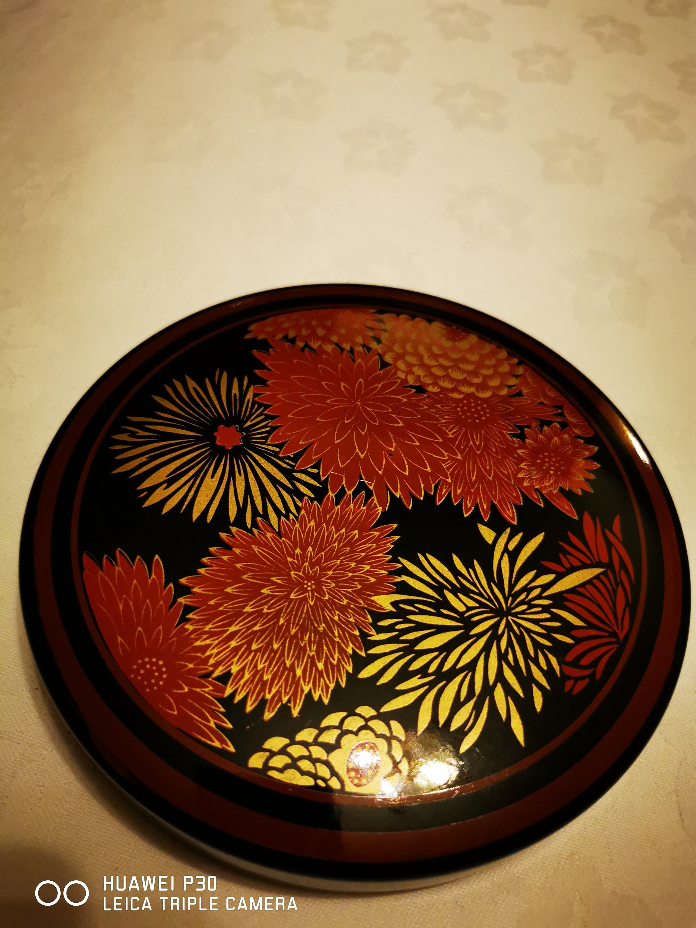 Japanese Round Vintage Lacquered Box. - Etsy