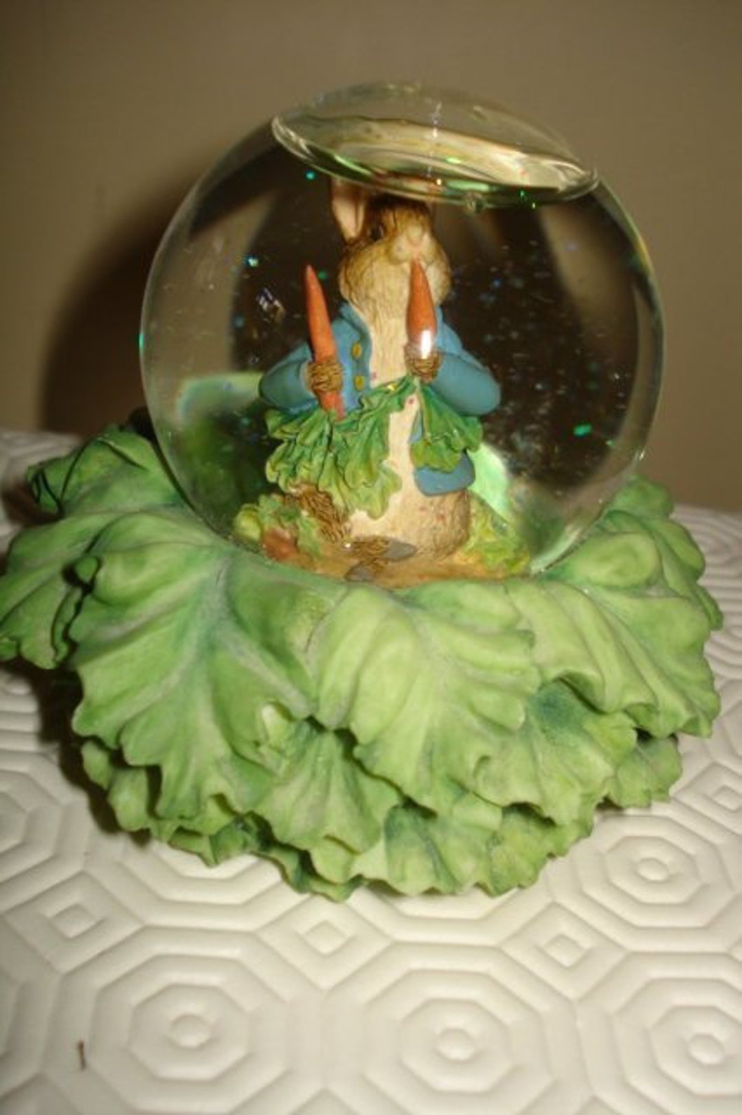 Peter Rabbit Eating Radish Mini Water Ball. - Etsy