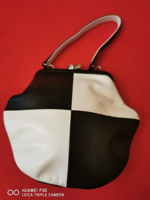 Small Mary Quant Mod Style Leather Handbag. - Etsy Sweden