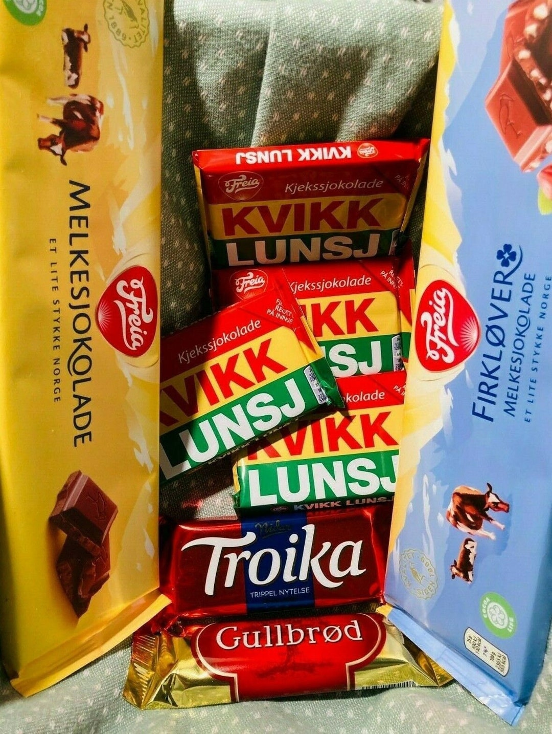 Norwegian Candy Mix #8 Melkesjokolade Firkløver Troika Gullbrød Kvikk ...
