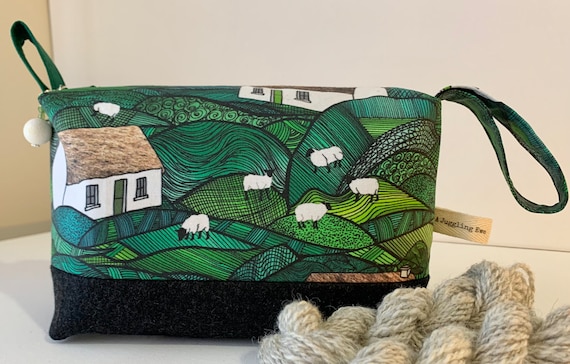 Small Knitting Project Wedge Box Bag With Natural Stone Zipper - Etsy