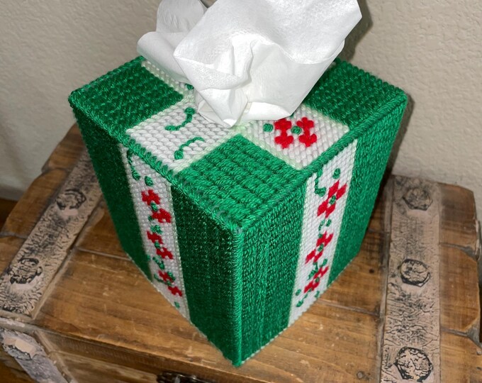Christmas Present Tissue Box Cover, Green, Red and White Holiday Decor ...