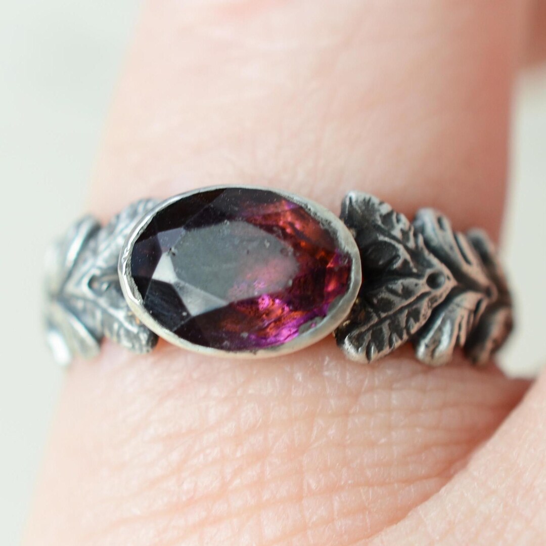 ANTIQUE Georgian Amethyst Palm Leafs and Shells Band Ring, Riviere ...