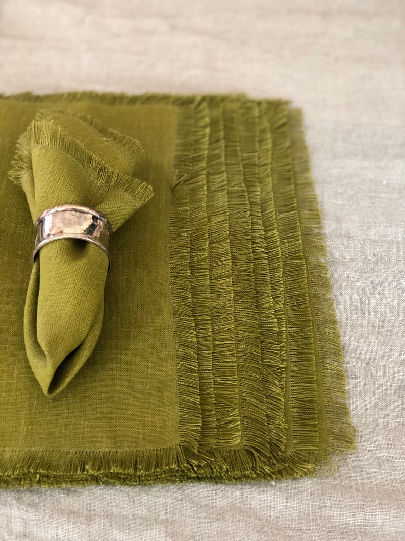 Green Linen Napkins With Frayed Edges, Cloth Dining Napkins, Frayed ...