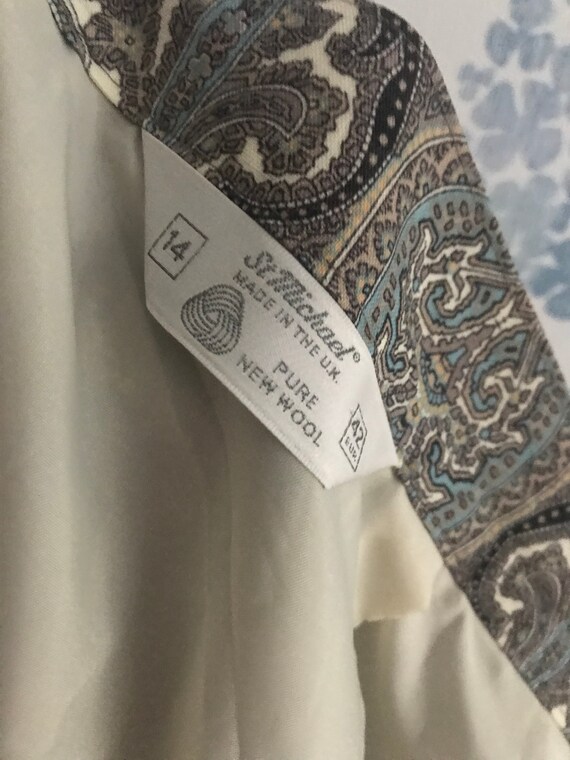 Pure New Wool Pleated Grey Paisley Pattern Marks and … - Gem