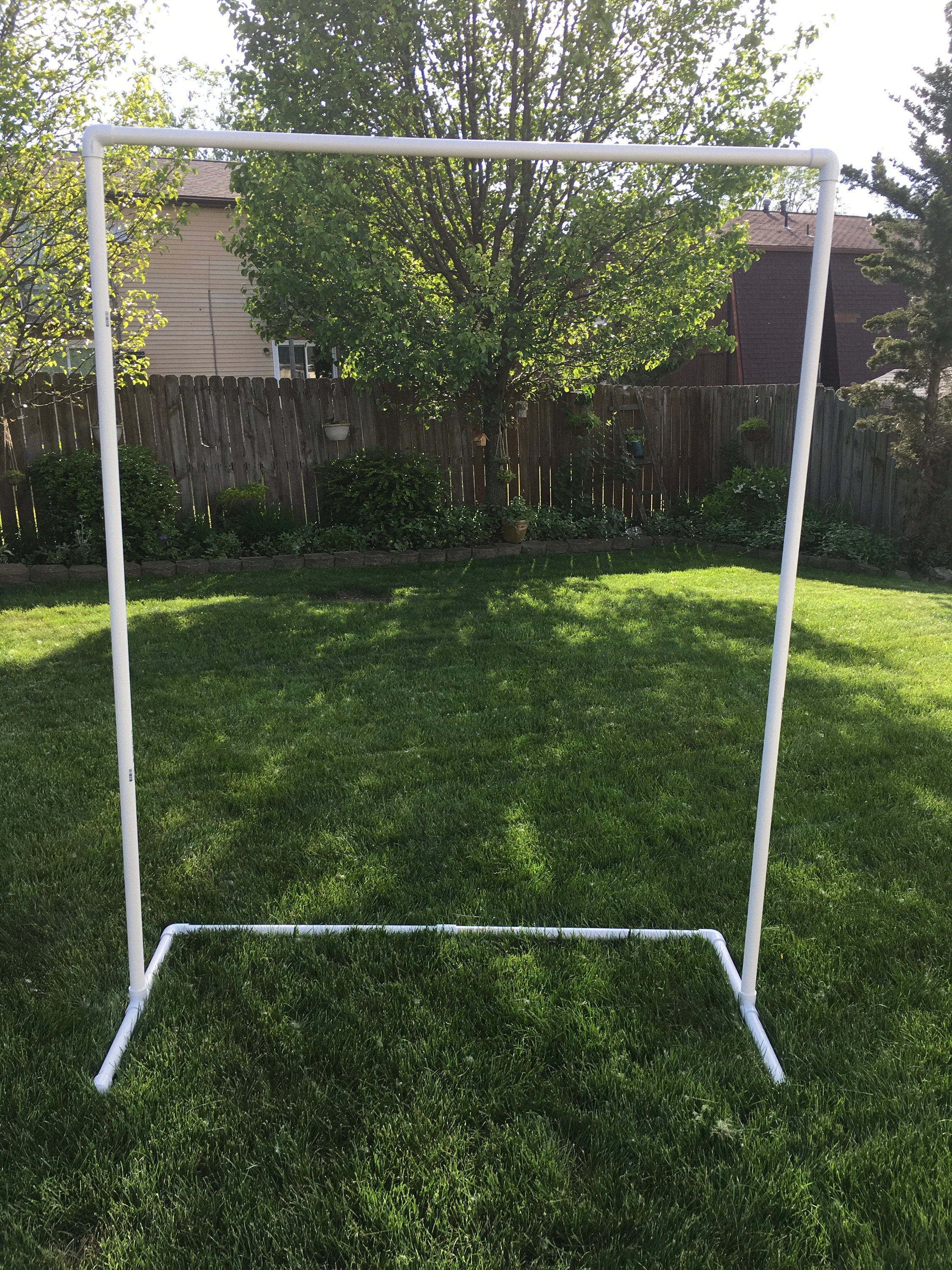 Pvc pipe diy wedding arch 60 photos - Astyledwedding.com