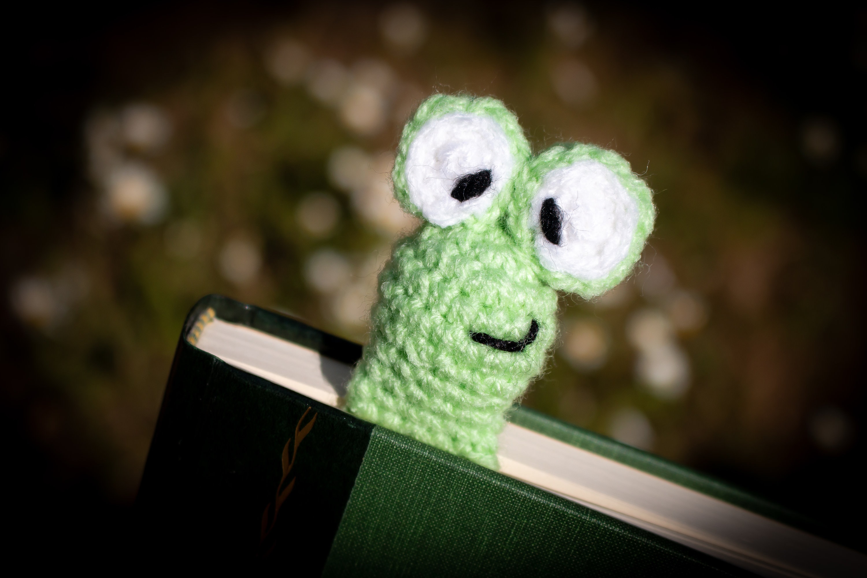 Bookworm Bookmark Crochet Pattern PDF - Etsy