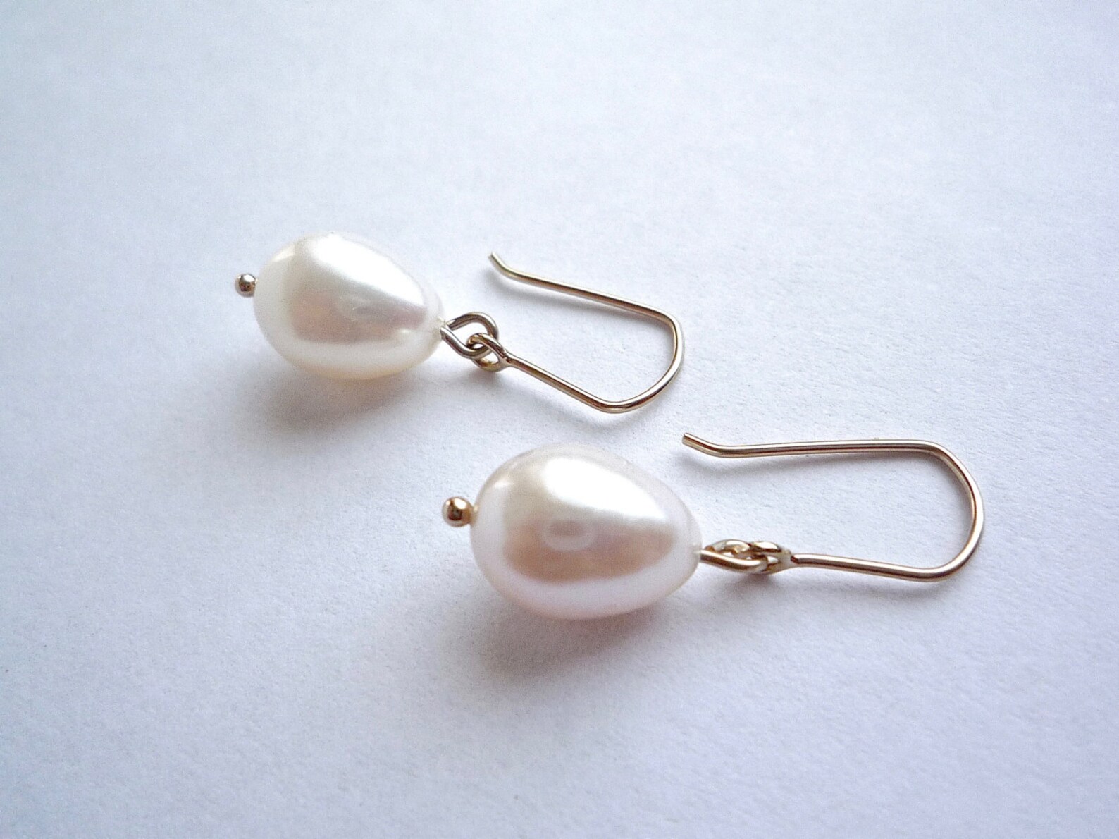 Pear Shaped Pearl Earrings Solid 14k Gold Wires White - Etsy