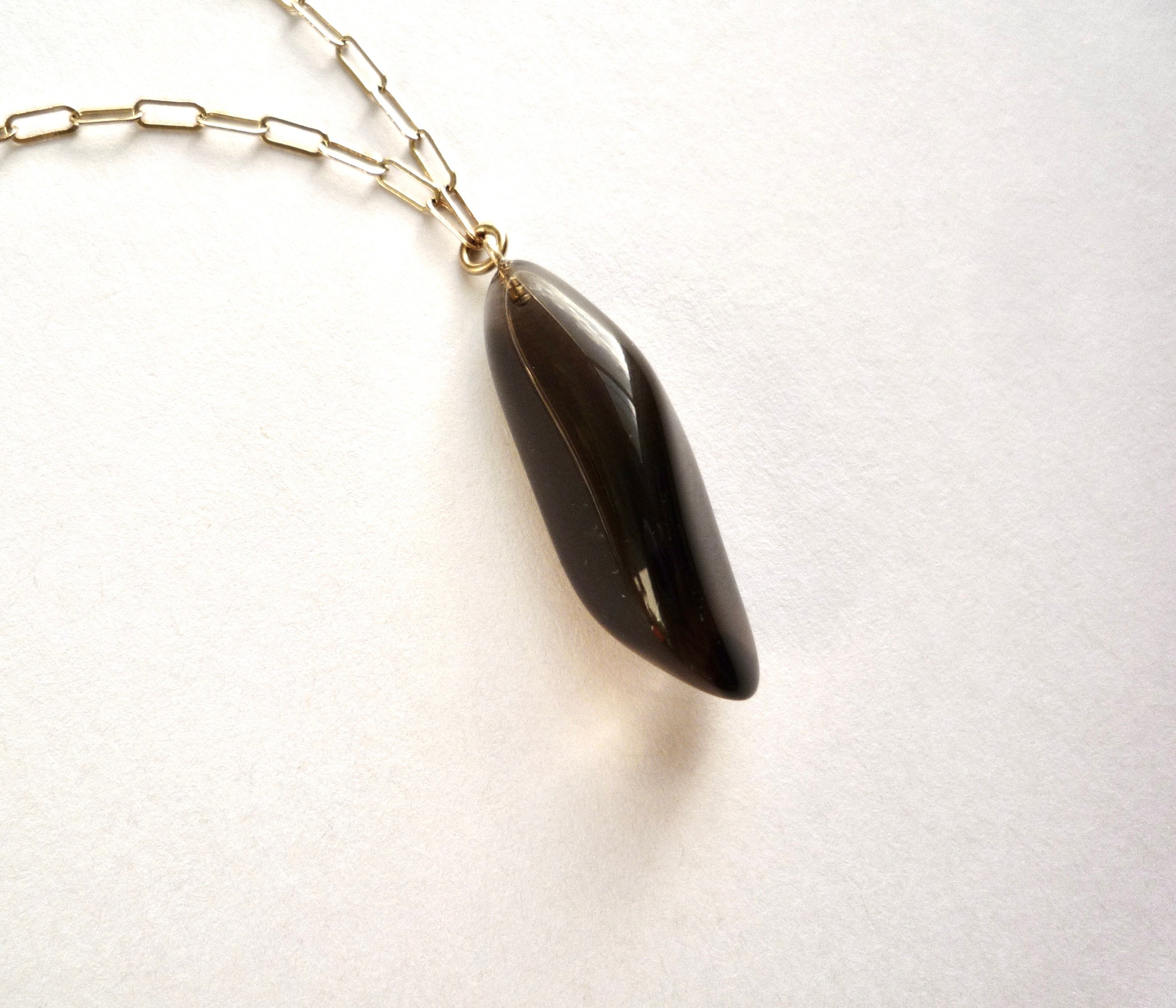 Collar de lágrimas apache largo en una cadena de oro larga, de 30 ...