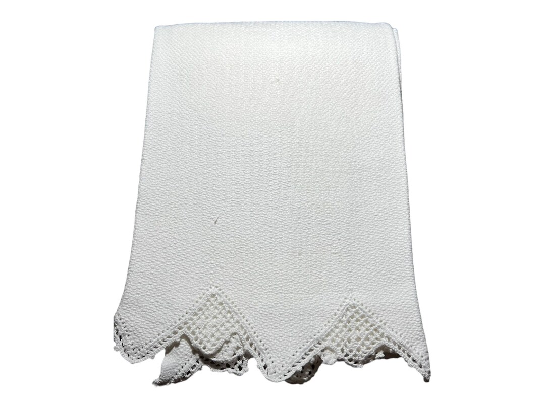 Vintage Hand Towel White Huck Fabric With White Trim Hand Towel ...