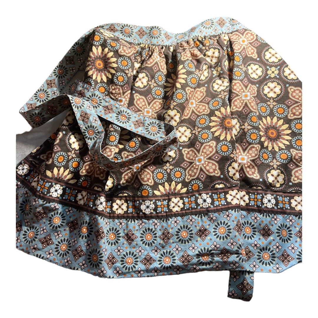 Apron Vintage Brown Apron With Multiple Floral Pattern Grey and Brown ...