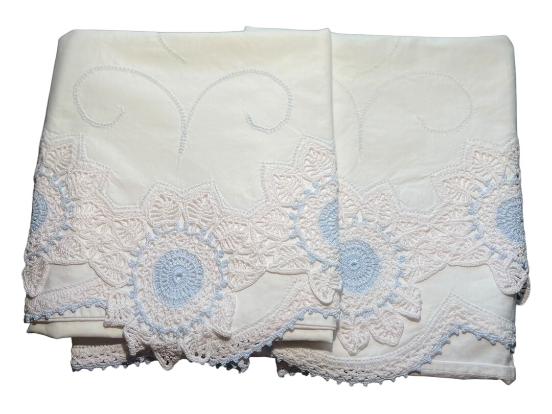 Pair Vintage Pillowcases With Beautiful Pillowcases With Blue and White ...