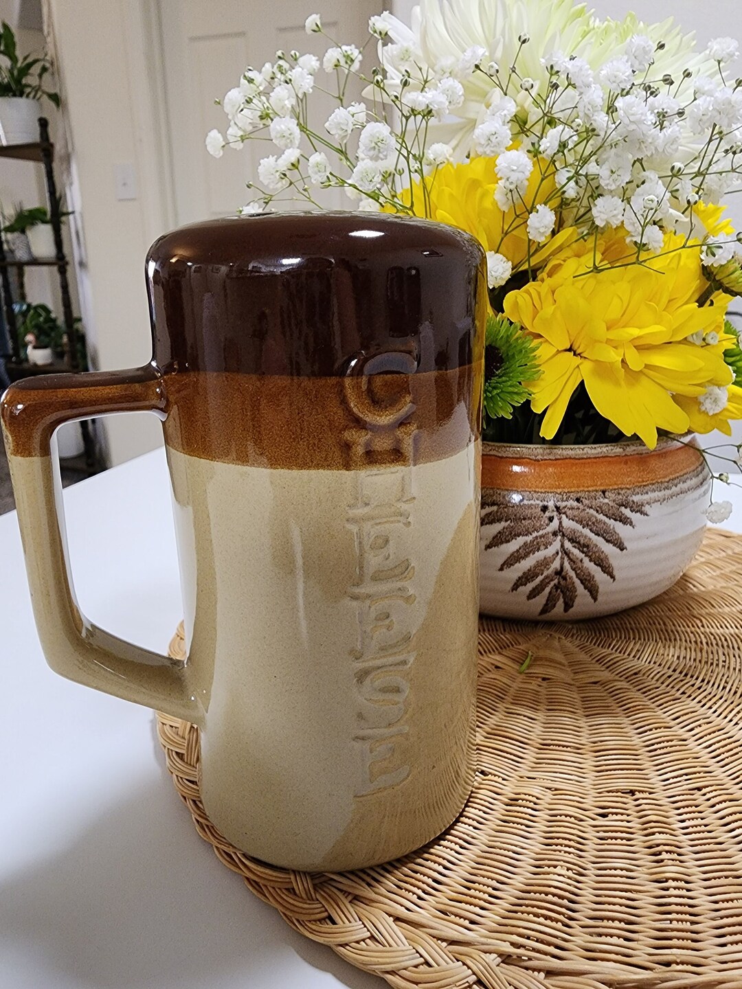 Vintage MCM Farmhouse Cheese Shaker- Parmesan Container- 3 Tone Brown ...