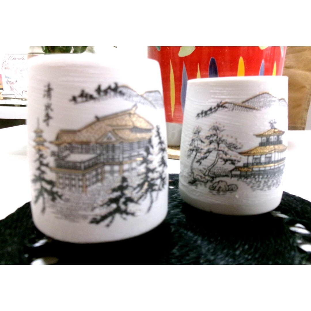 Traditional Japanese Tea Cup Set With Kyoto Temple Designs and Sakura ...
