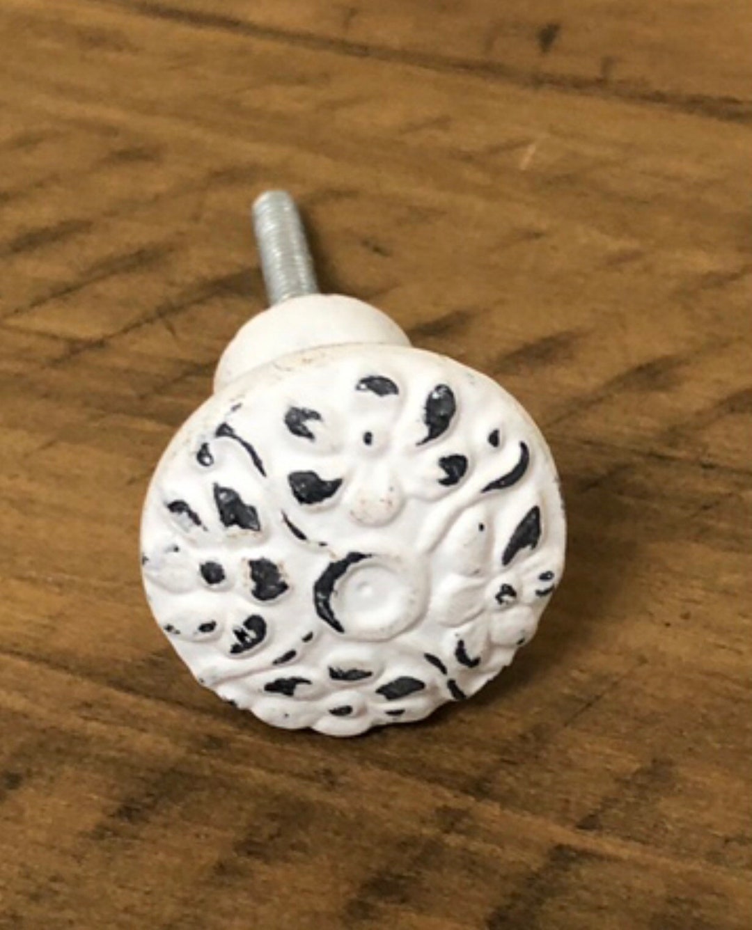 Cottage Chic Knobs / Drawer or Desk Knobs / Dresser Drawer Pulls ...