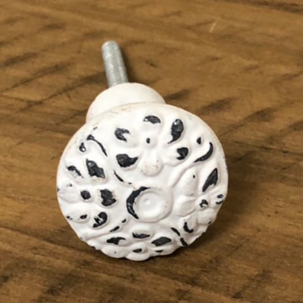 White Knobs - Etsy