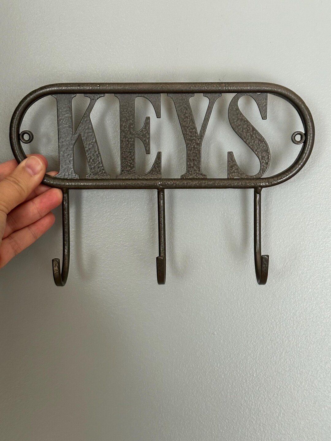 FREE SCREWS, Metal Key Holder for Wall, Entryway Key Holder, Key Hanger ...