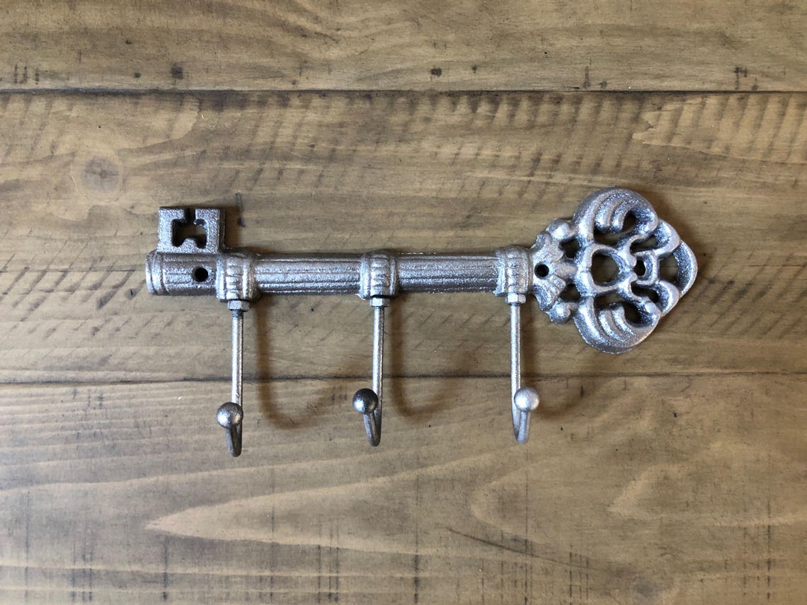 ON SALE Cast Iron Key Rack/key Holder / Skeleton Key Rack / - Etsy