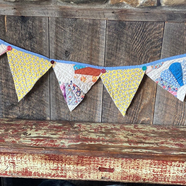 Vintage Quilt Bunting Banner - Etsy