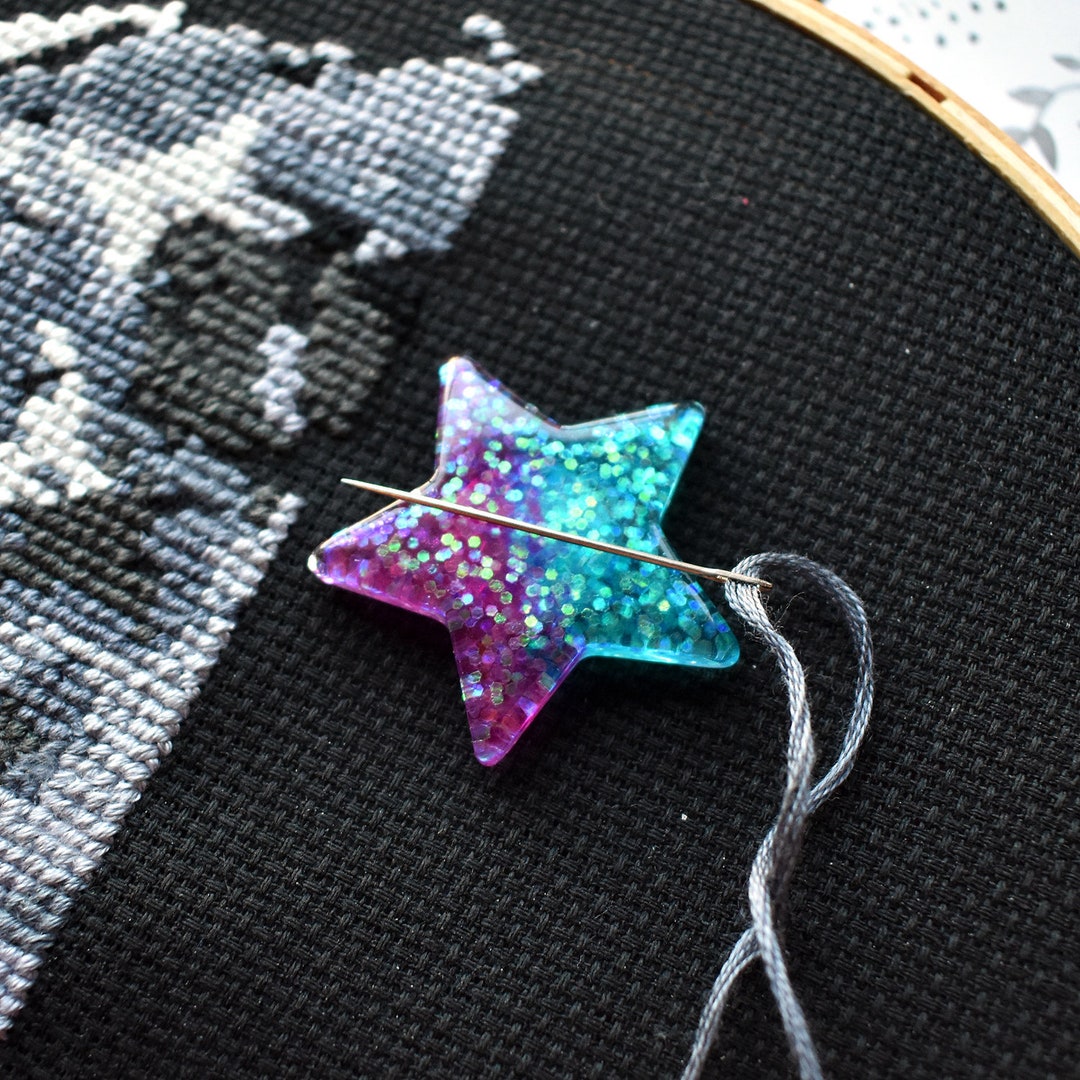 Galaxy Star, Needle Minder, Purple Blue, Iridescent Glitter, Magnetic ...