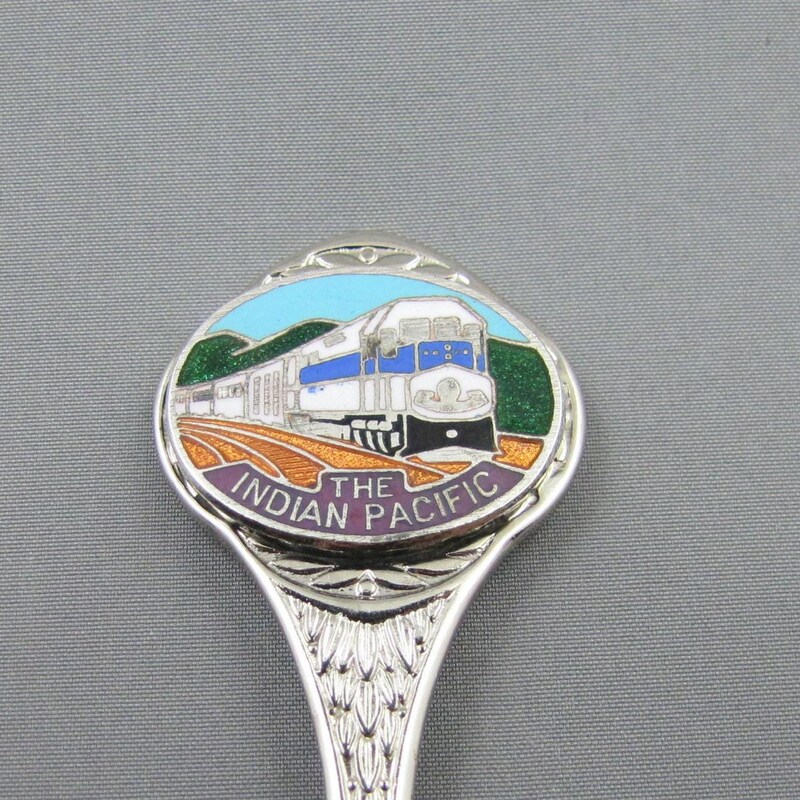 State Souvenir Spoon - Etsy Canada