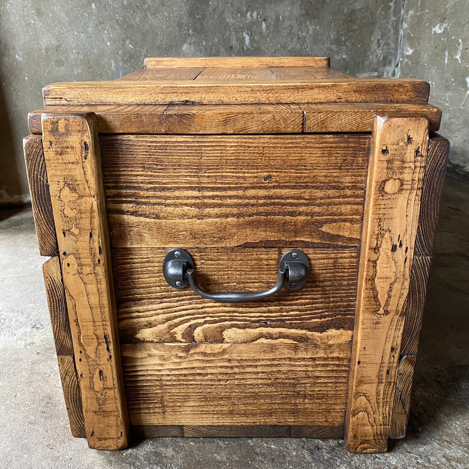 Rustic TRUNK Chest Coffee Table | Storage Box | Ottoman | Reclaimed ...
