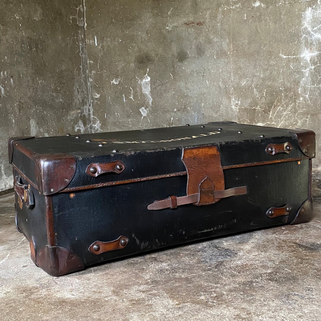 Vintage Travel Trunk, Storage Chest, Coffee Table Trunk - Etsy
