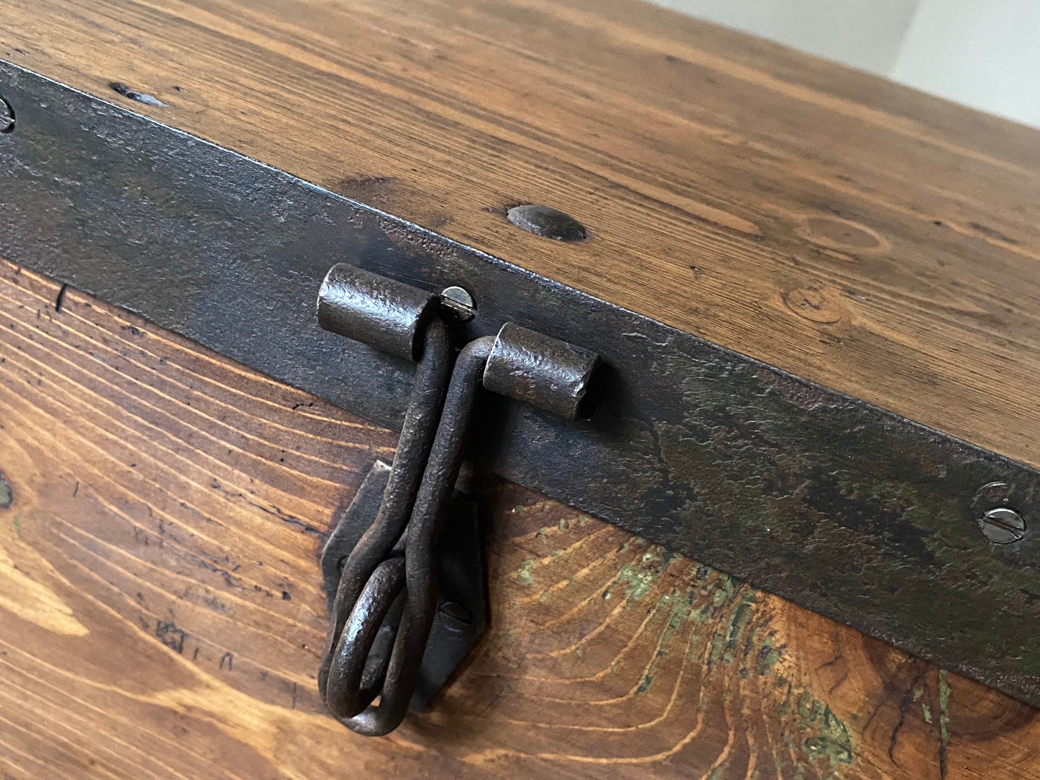 VINTAGE Industrial Wooden Trunk Chest, Coffee Table, TV Stand ...