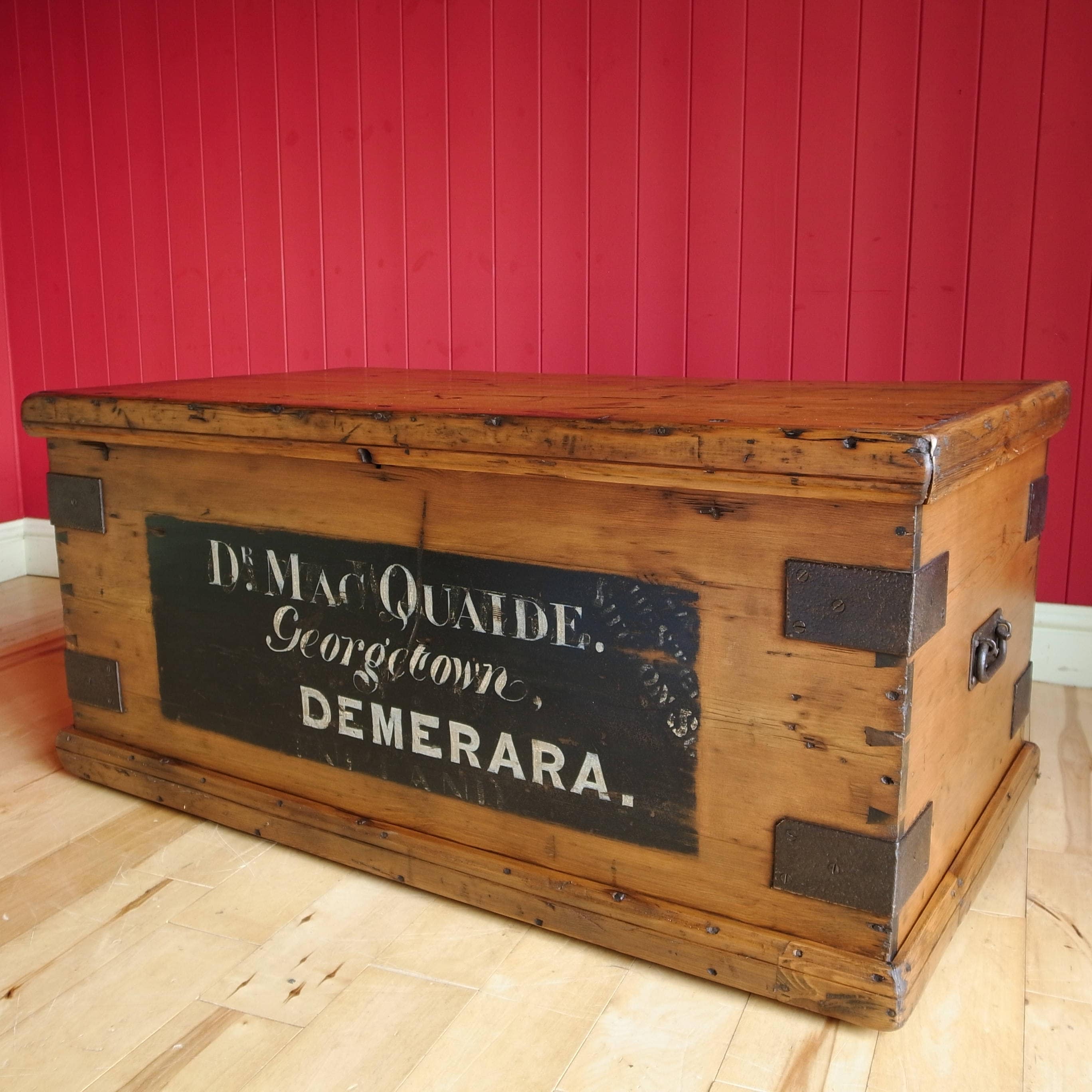 ANTIQUE VICTORIAN CHEST Coffee Table Storage Trunk Campaign Chest ...