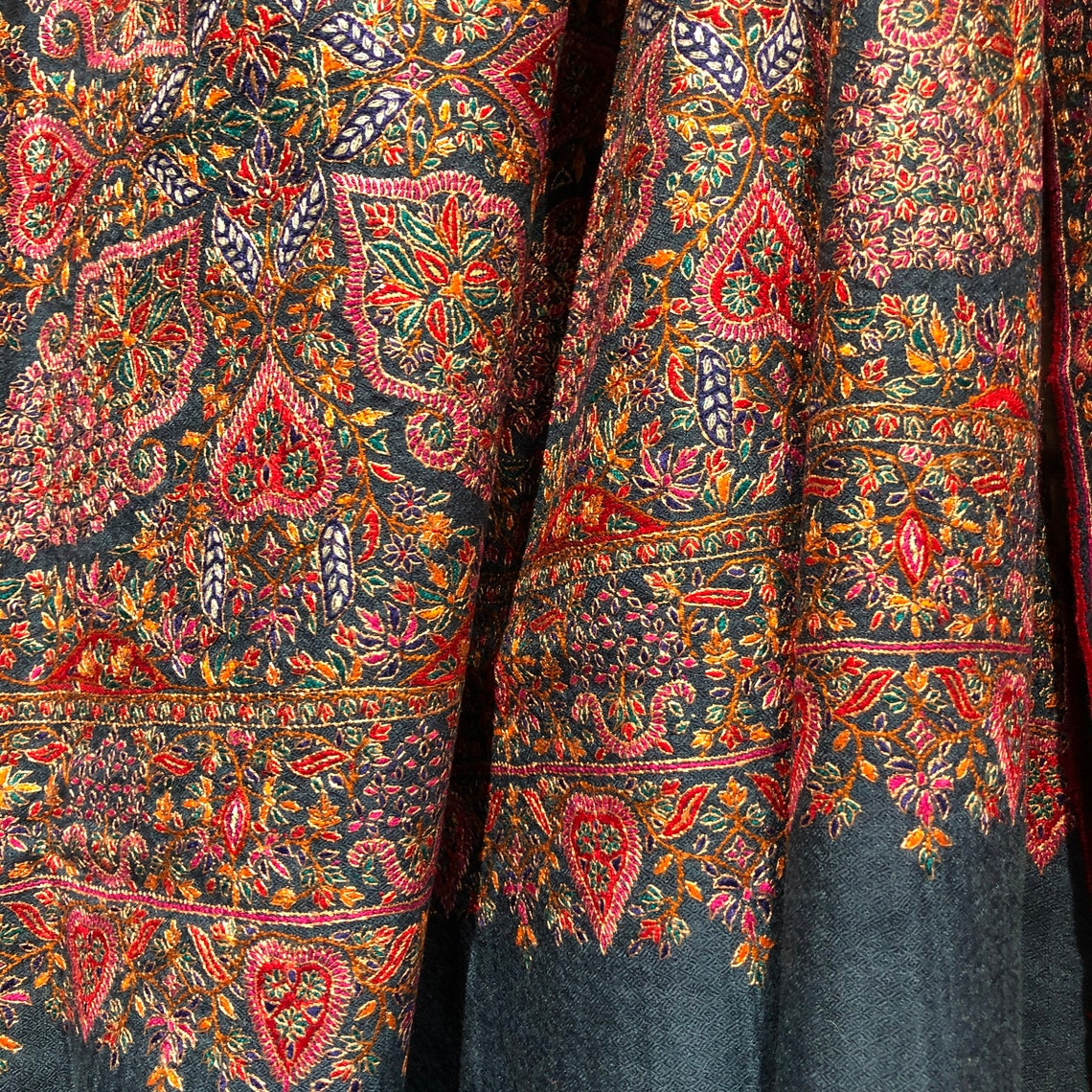 Kashmir Pashmina Shawl Sozni Jamawar Silk Embroidery C'est | Etsy
