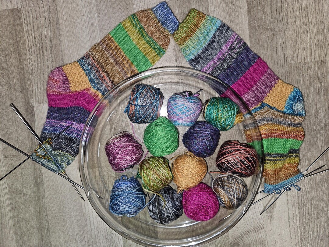 Destash Mini Socks Yarn Set to Knit Unique Socks, Sock Yarn of 13 Self ...