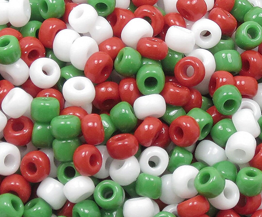 6/0 Custom Christmas Seed Bead Mix 623 - Opaque Red, Green, and White ...