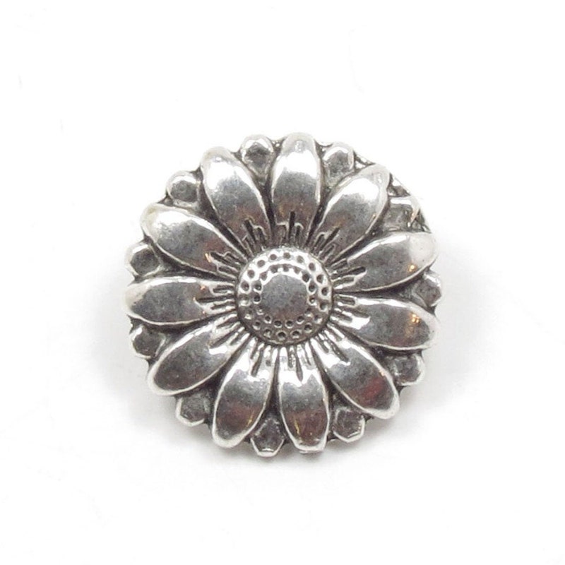 Antique Flowers Buttons - Etsy