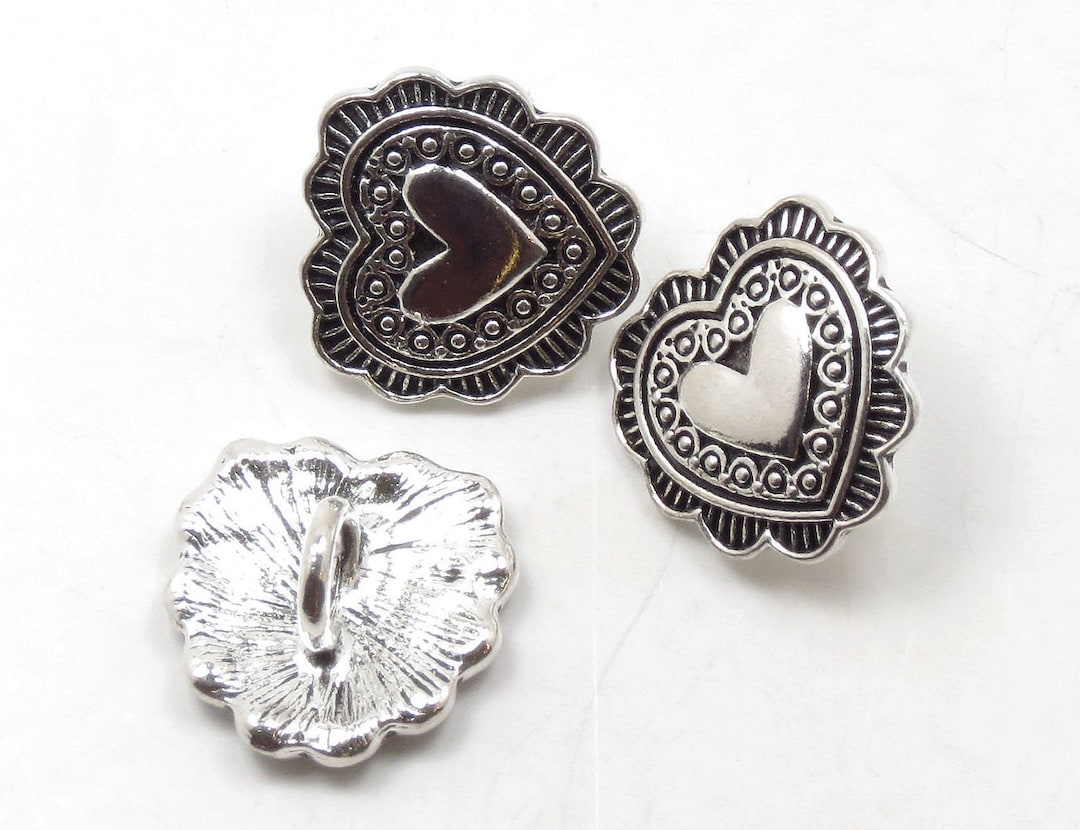 Silver Southwestern Heart Concho Buttons - Antique Silver Heart Metal ...