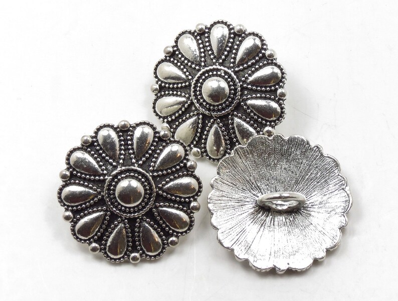 Silver Southwestern Concho Buttons Antique Silver Metal - Etsy