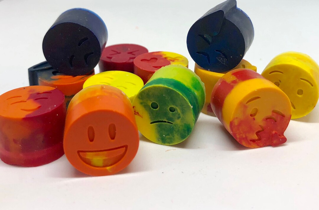 Mini Smiley Recycled Crayons - Emoji Party Favors - Set of 12 - Etsy ...